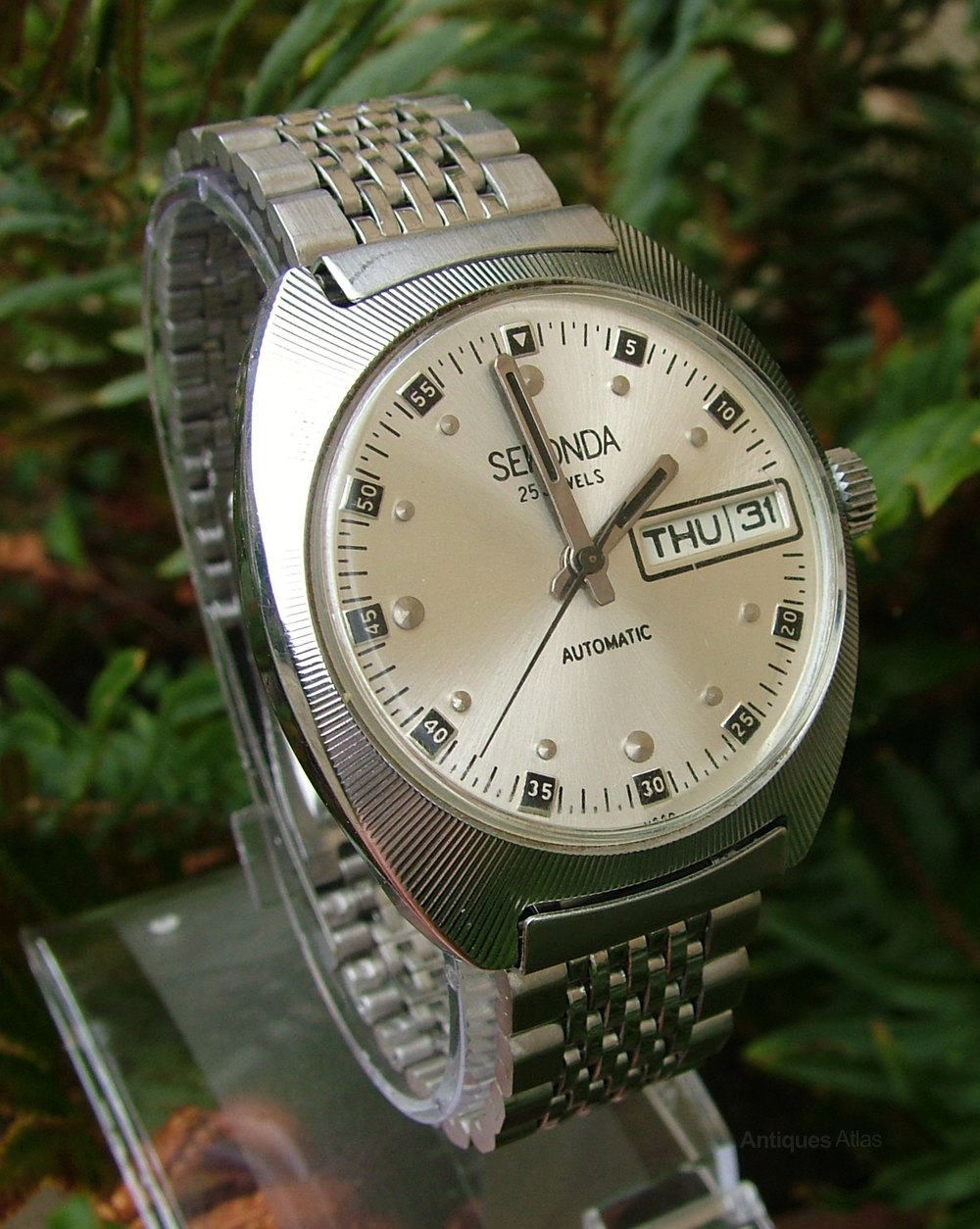 Antiques Atlas - A Gents 1970s Sekonda Automatic Wrist Watch