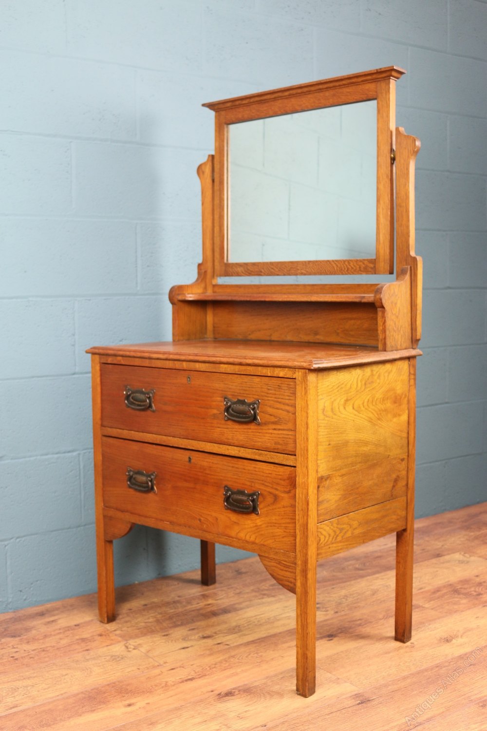 Arts And Crafts Dressing Table Antiques Atlas Arts And Crafts Dressing Table Antiques Atlas