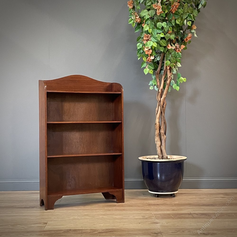 Antiques Atlas - Vintage Small Simple Mahogany Open Floor Bookcase