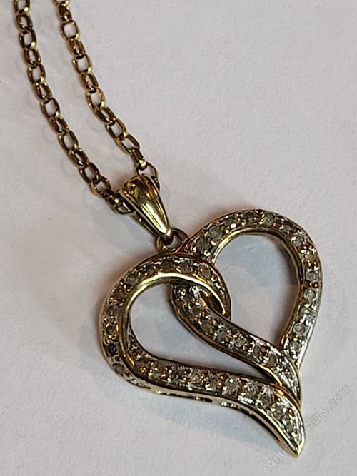 Antiques Atlas - 9ct Gold Heart Pendant & Chain. 1/4ct Diamonds.