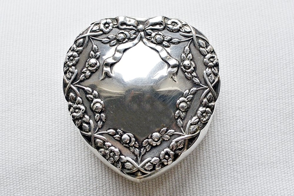 Antiques Atlas - Victorian Silver Heart Trinket Box - Bow & Flowers