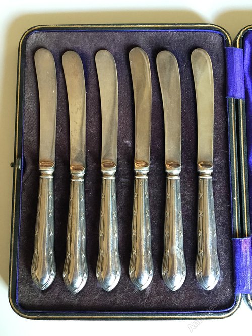 Antiques Atlas - Silver Handled Tea Knives