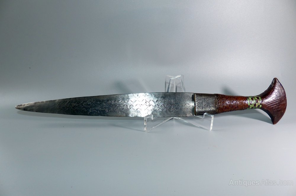 Antiques Atlas - Antique African (Sudanese) Arm Dagger 19th Century ...