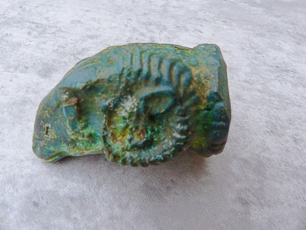 Antiques Atlas - Roman Sword Pommel Or Staff Crest Bronze as1141a145 / 5039