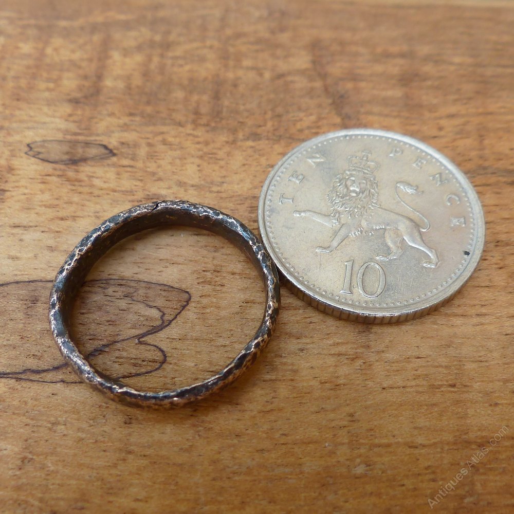 Antiques Atlas - Viking/Saxon Era Bronze Finger Ring (Ref 5050 ...