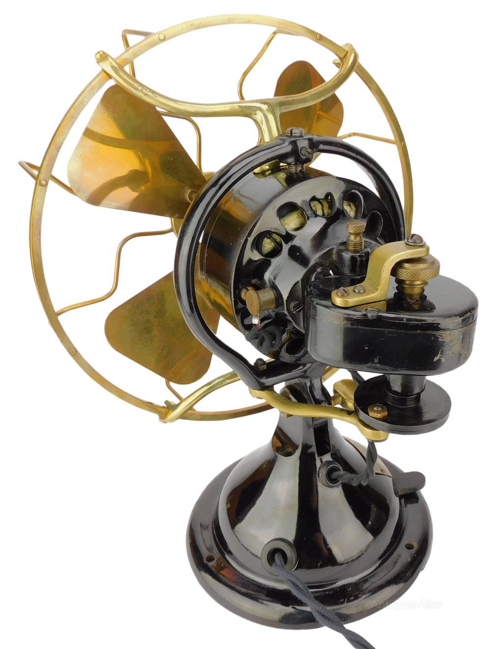 Antiques Atlas - 1915 8" Menominee Staghorn Oscillating Desk Fan as1011a203