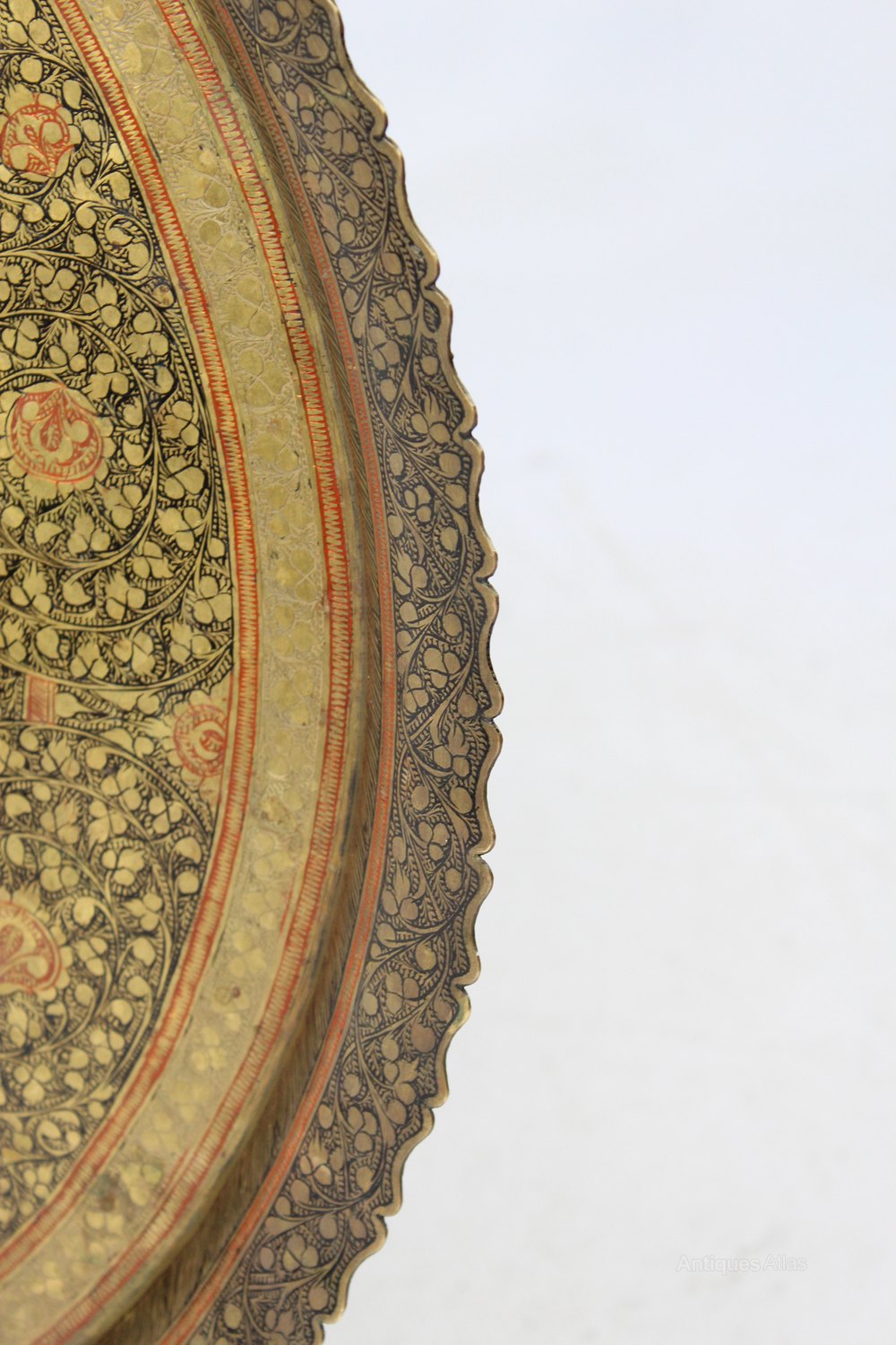 Vintage Benares Brass Tray Table - Coffee Table as526a1430 - Antiques Atlas