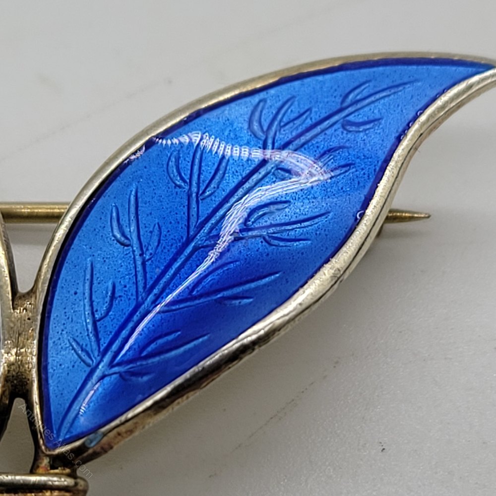 Antiques Atlas - David Andersen Norwegian Silver & Enamel Brooch