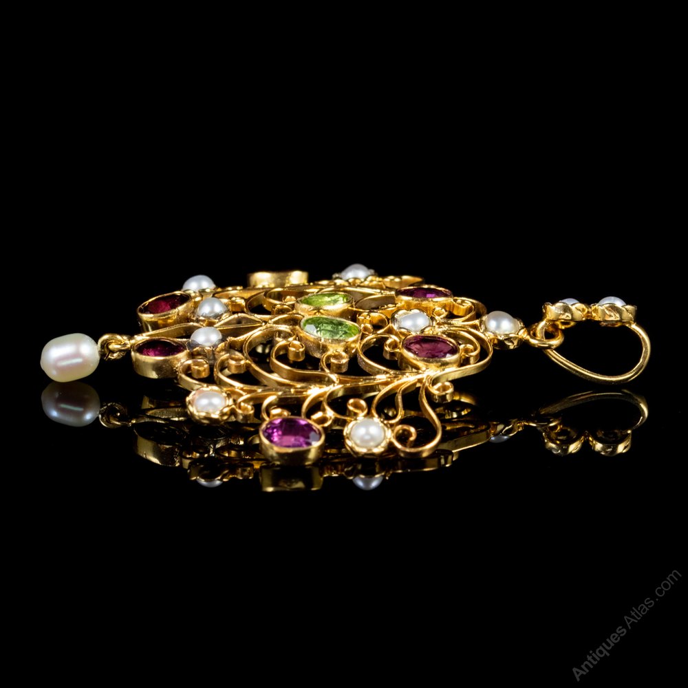 Antiques Atlas - 18ct Gold Edwardian Suffragette Pendant Circa 1910
