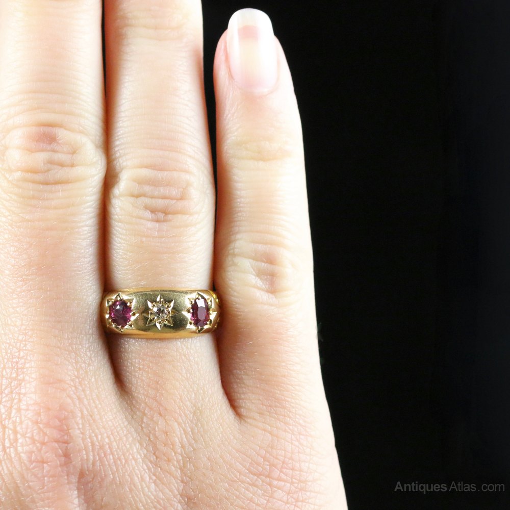 Antiques Atlas - Antique Edwardian Ruby Diamond Ring Dated 1905