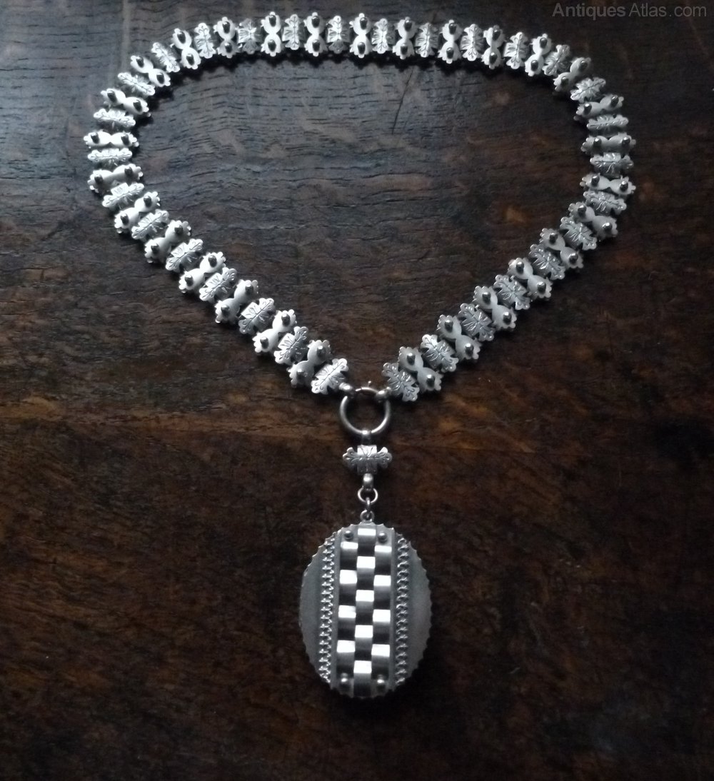 Antiques Atlas - Victorian Silver Collar And Fancy Locket Dated 187