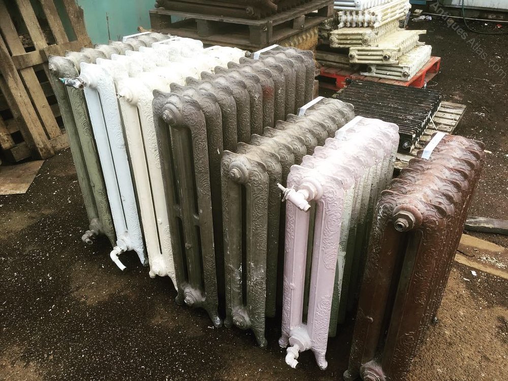 Antiques Atlas - Original French Cast Iron Radiator as707a087