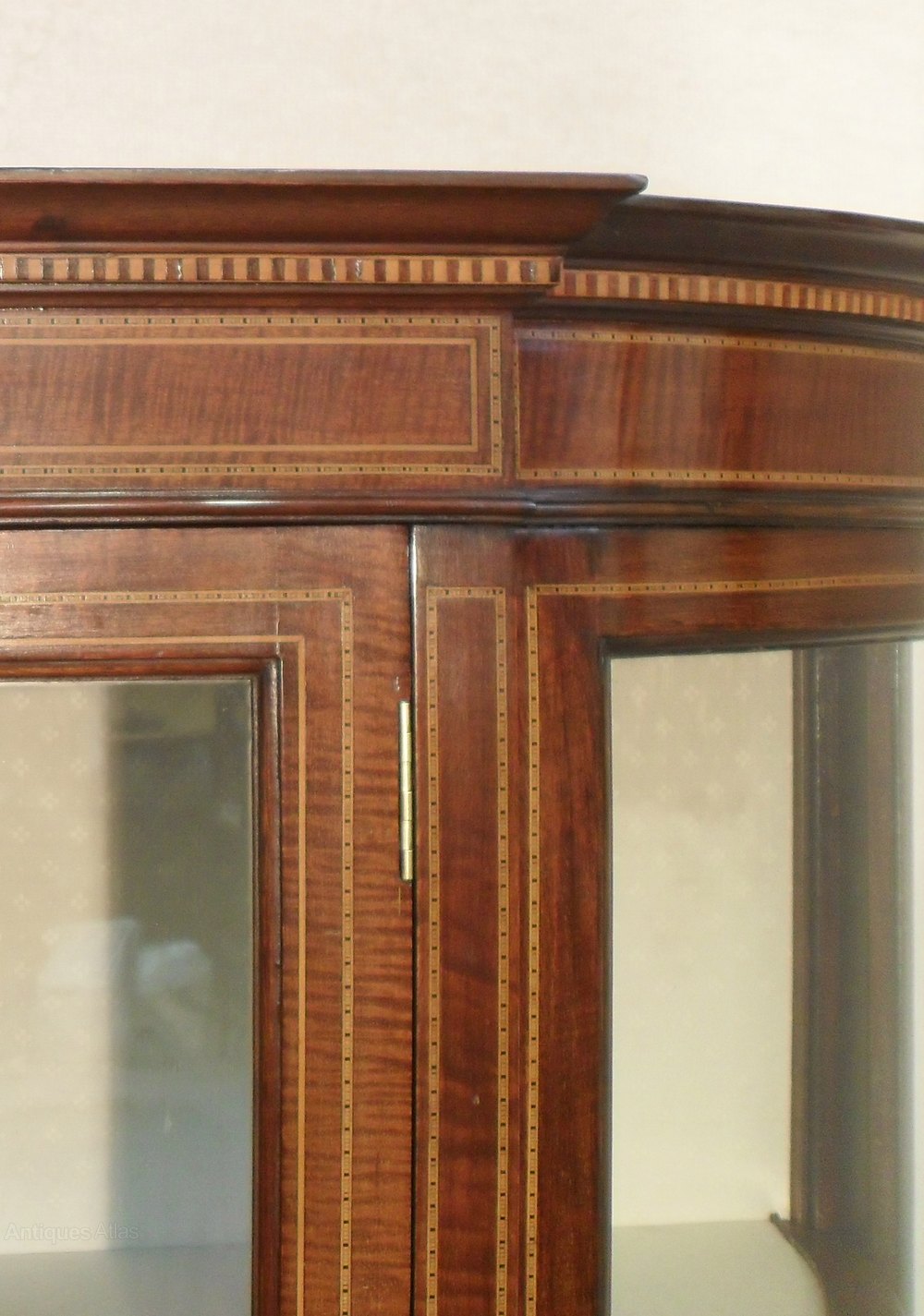 Edwardian Display Cabinet Antiques Atlas edwardian-display-cabinet-antiques-atlas