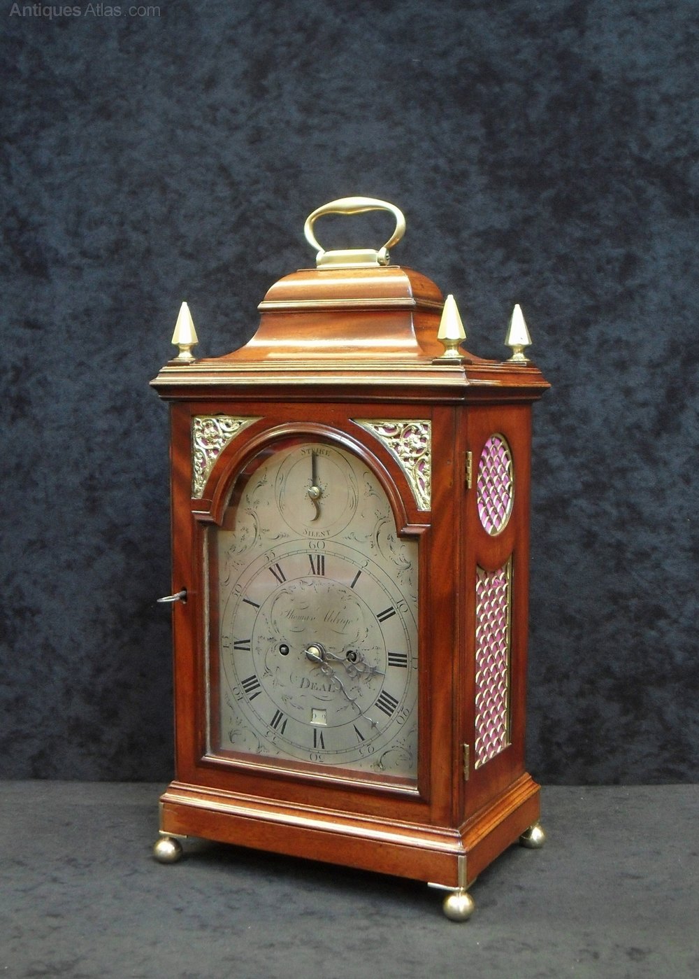 Antiques Atlas - George III Figured Mahogany Bracket Clock