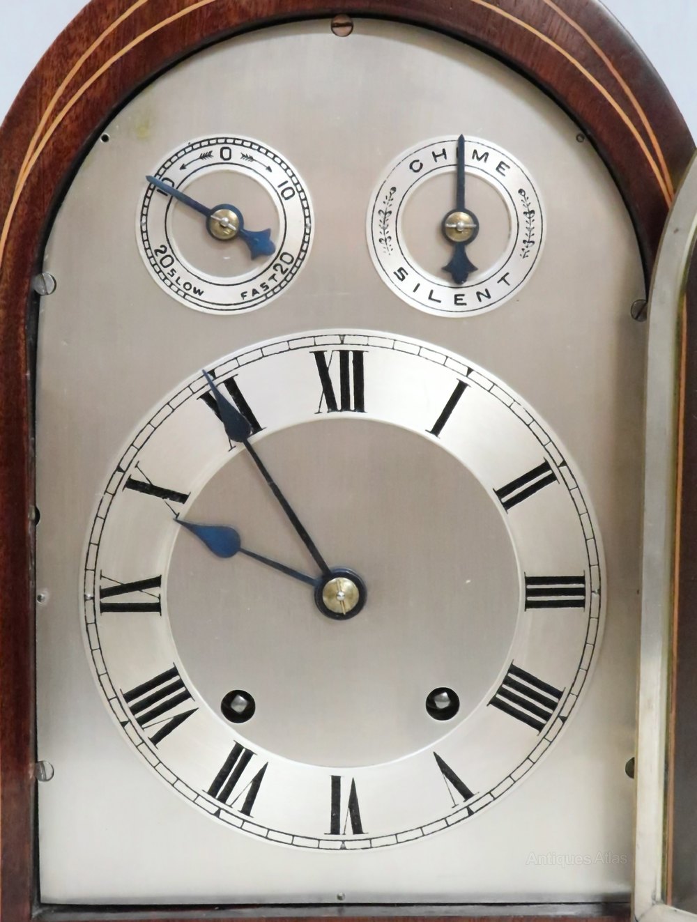 Antiques Atlas - German Mahogany Bracket Clock By W&H