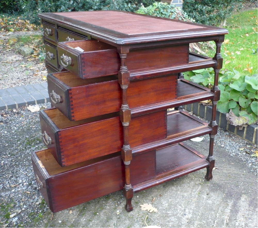 Very Unusual Skeleton Desk - Antiques Atlas