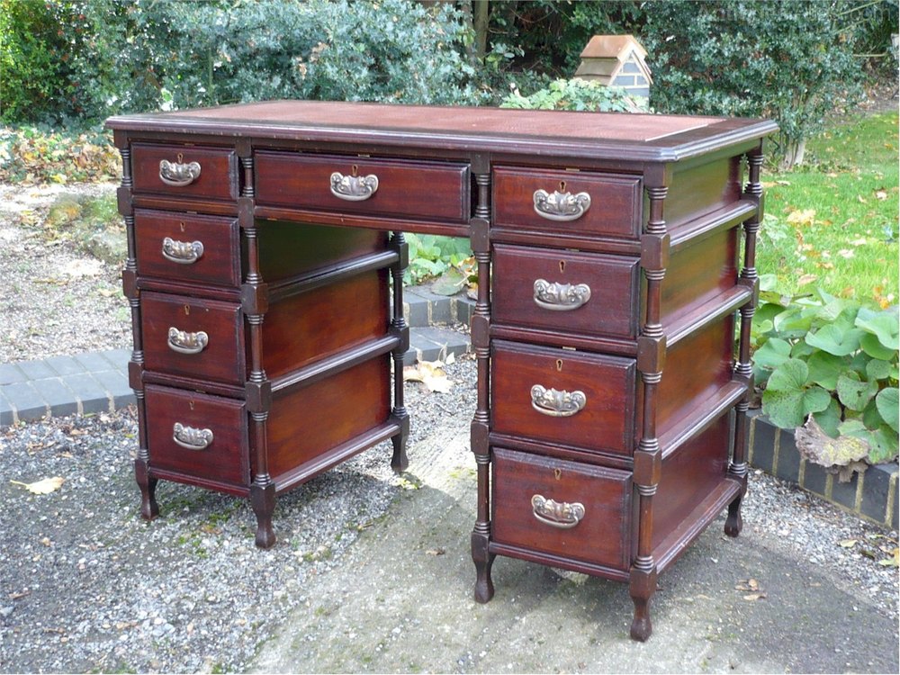 Very Unusual Skeleton Desk - Antiques Atlas