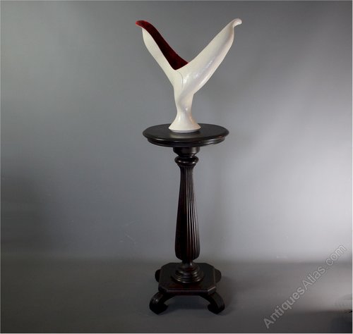 Victorian Mahogany Torchere - Antiques Atlas