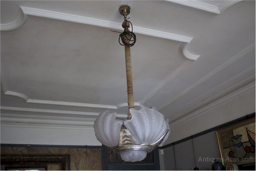 Antiques Atlas - Wonderful Art Deco Shell Ceiling Light