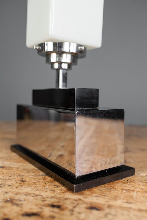 Antiques Atlas - Art Deco Cube Lamp.