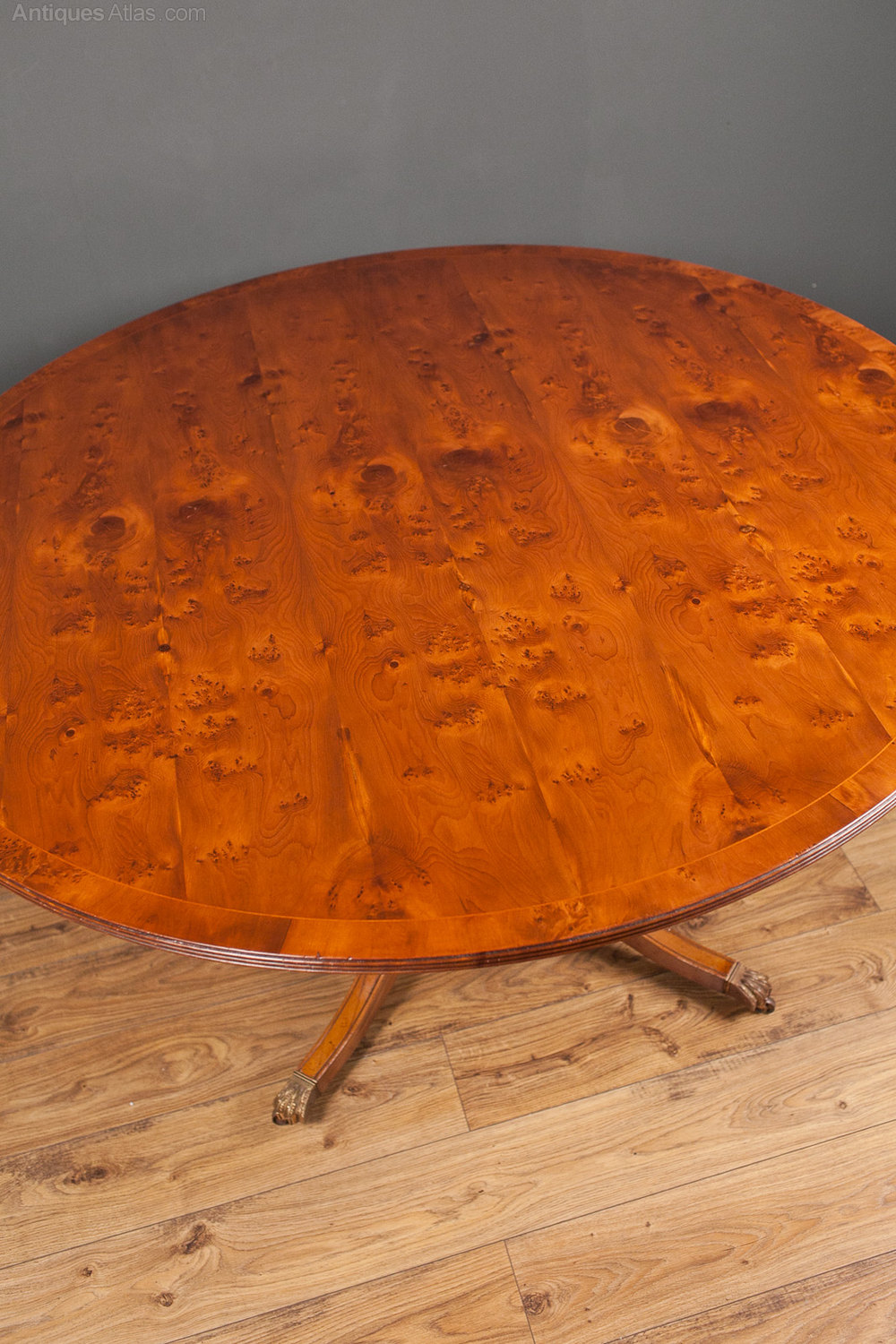 Antiques Atlas - Circular Yew Dining Table