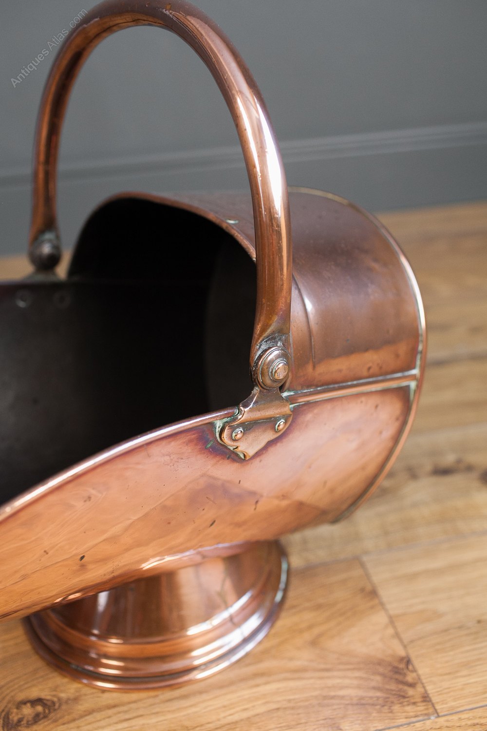 Antiques Atlas - Copper Coal Scuttle