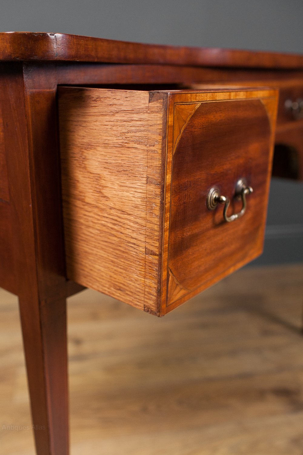 Edwardian Writing Table - Antiques Atlas