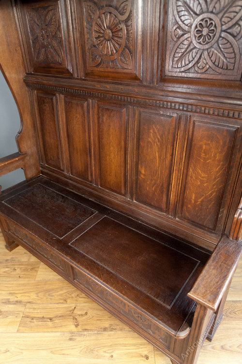 Oak Canopy Settle - Antiques Atlas