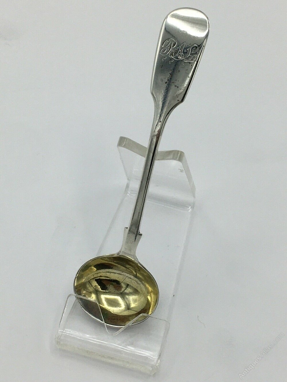 Antiques Atlas - Chawner & Co Victorian Friddle Pattern Salt Spoon