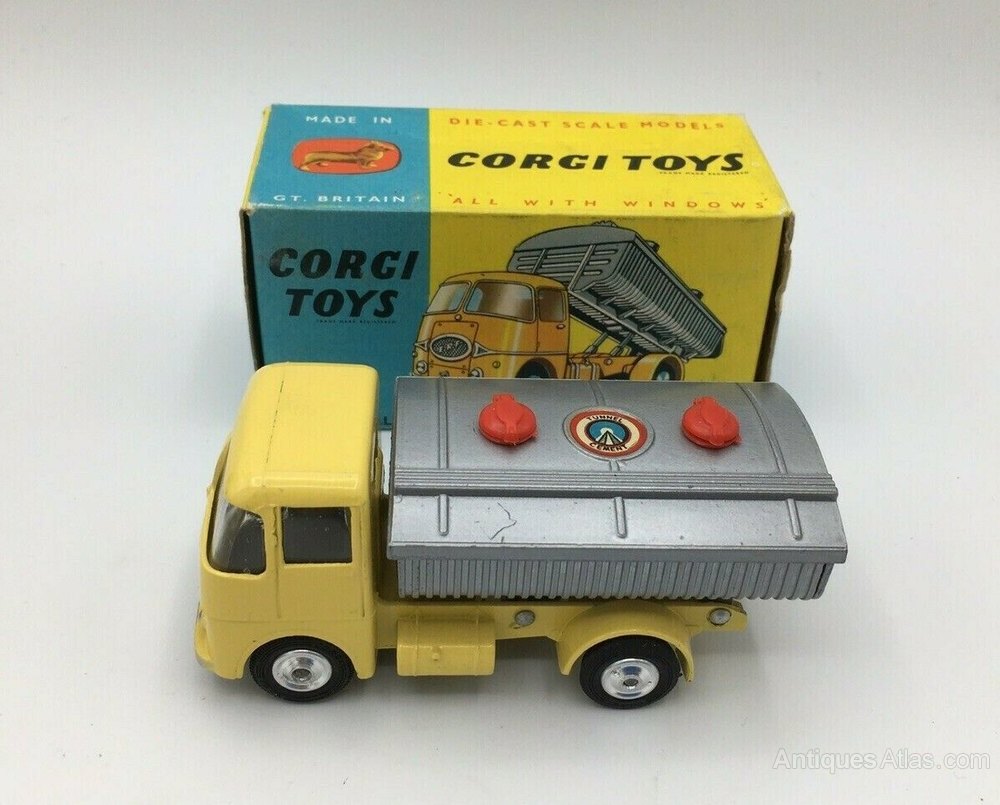Antiques Atlas - Corgi 460 ERF Cement Truck In Its Original Box as1039a186