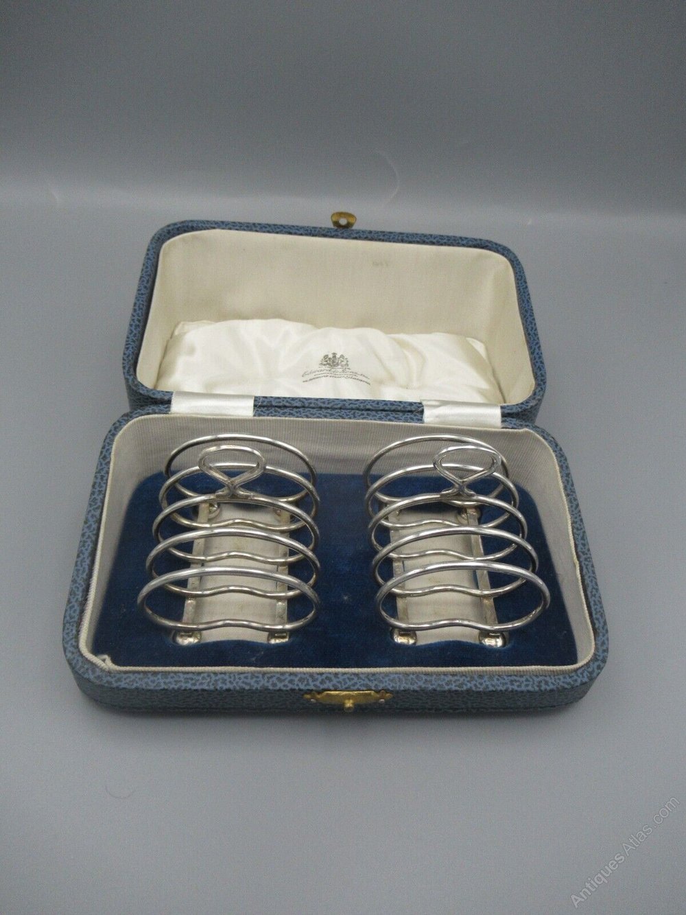 Antiques Atlas - Five Bar Toast Racks, A Wilcox Birmingham 1936