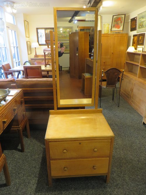 Heal & Son Dressing Table. Light Oak. as1035a154 - Antiques Atlas