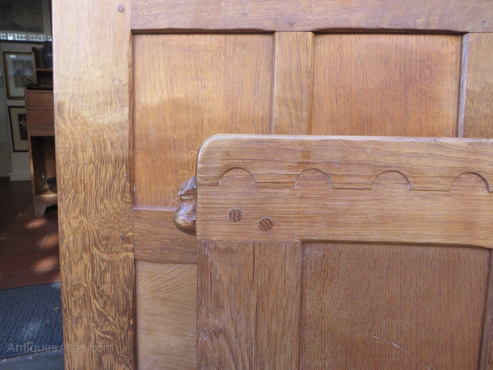 Robert Thompson (Mouseman) Bed. as1035a189 - Antiques Atlas