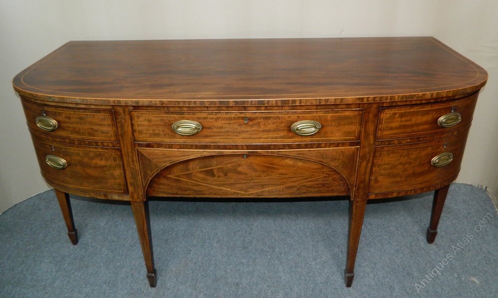 Large Georgian Mahogany Sideboard - Antiques Atlas