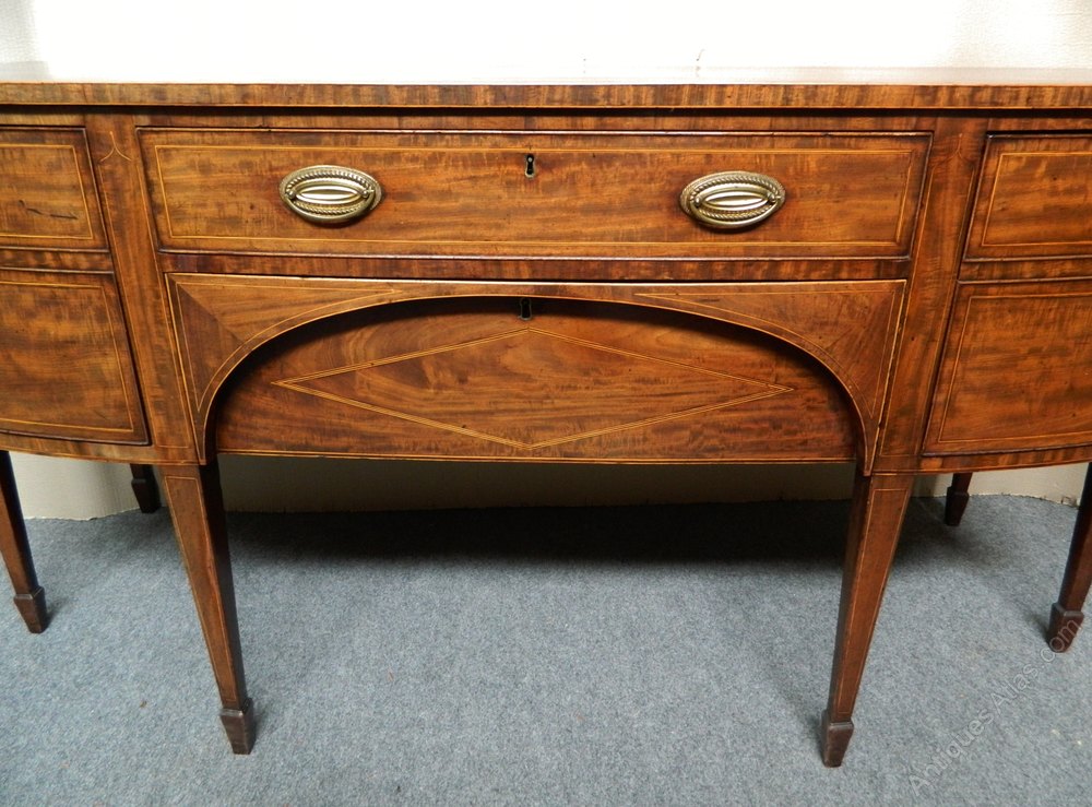 Large Georgian Mahogany Sideboard - Antiques Atlas