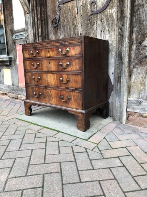 18thC Tea Caddy Top Chest Of Drawers - Antiques Atlas