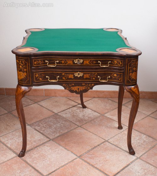 Dutch Walnut Game Table. 18th Century. - Antiques Atlas