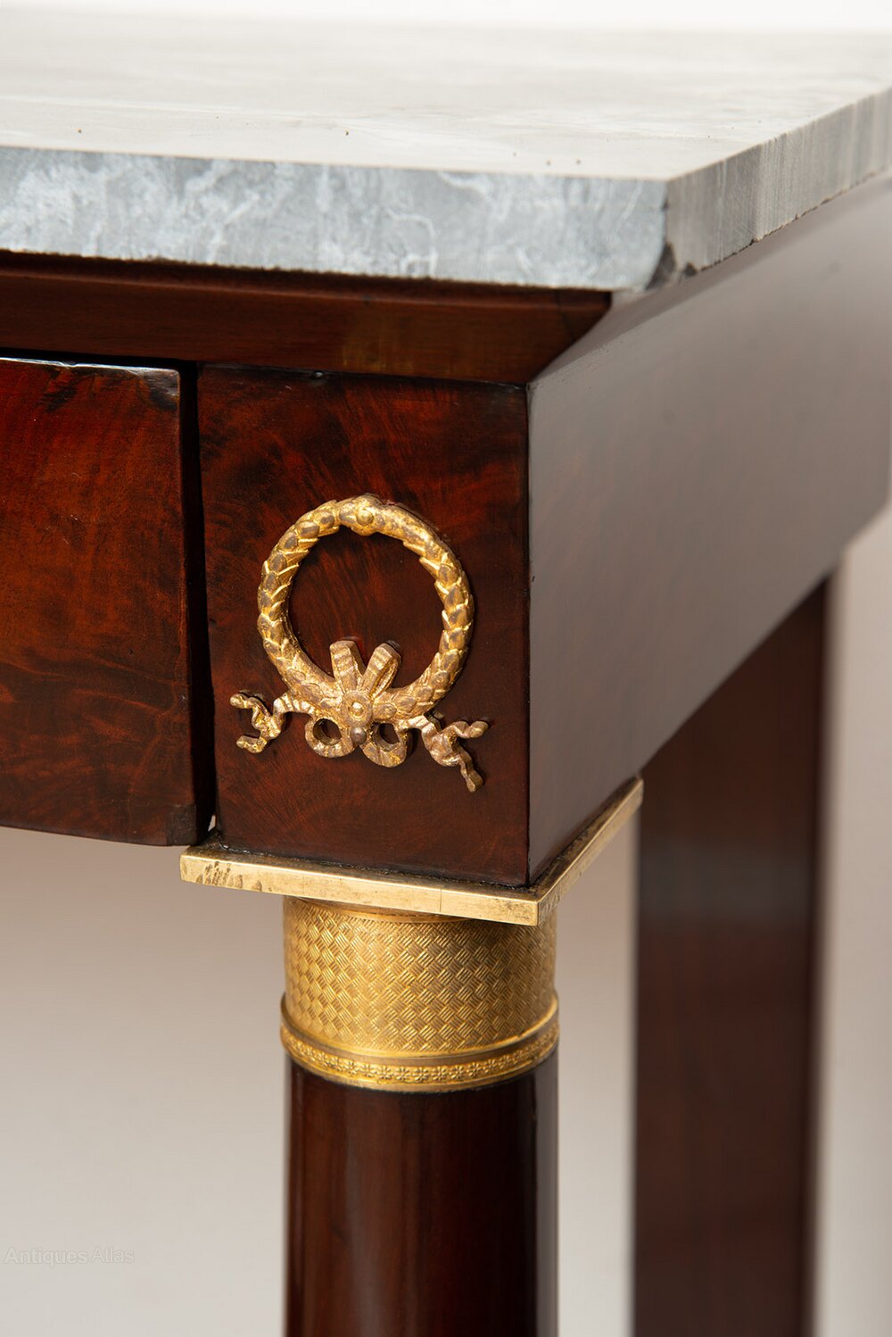 French Empire Console In Mahogany. 19th Century. - Antiques Atlas