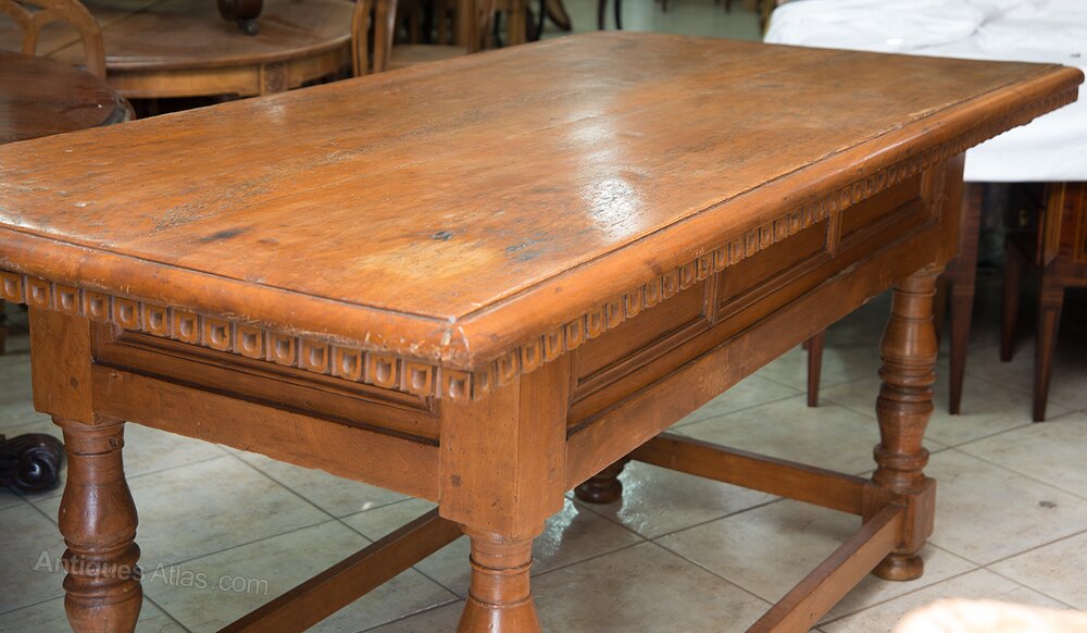 Refectory Table In Solid Walnut. Tuscany 18th C. - Antiques Atlas