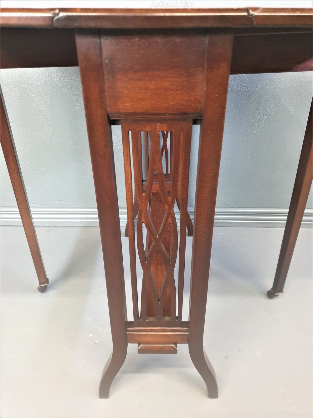 Edwardian Mahogany Sutherland Table - Antiques Atlas