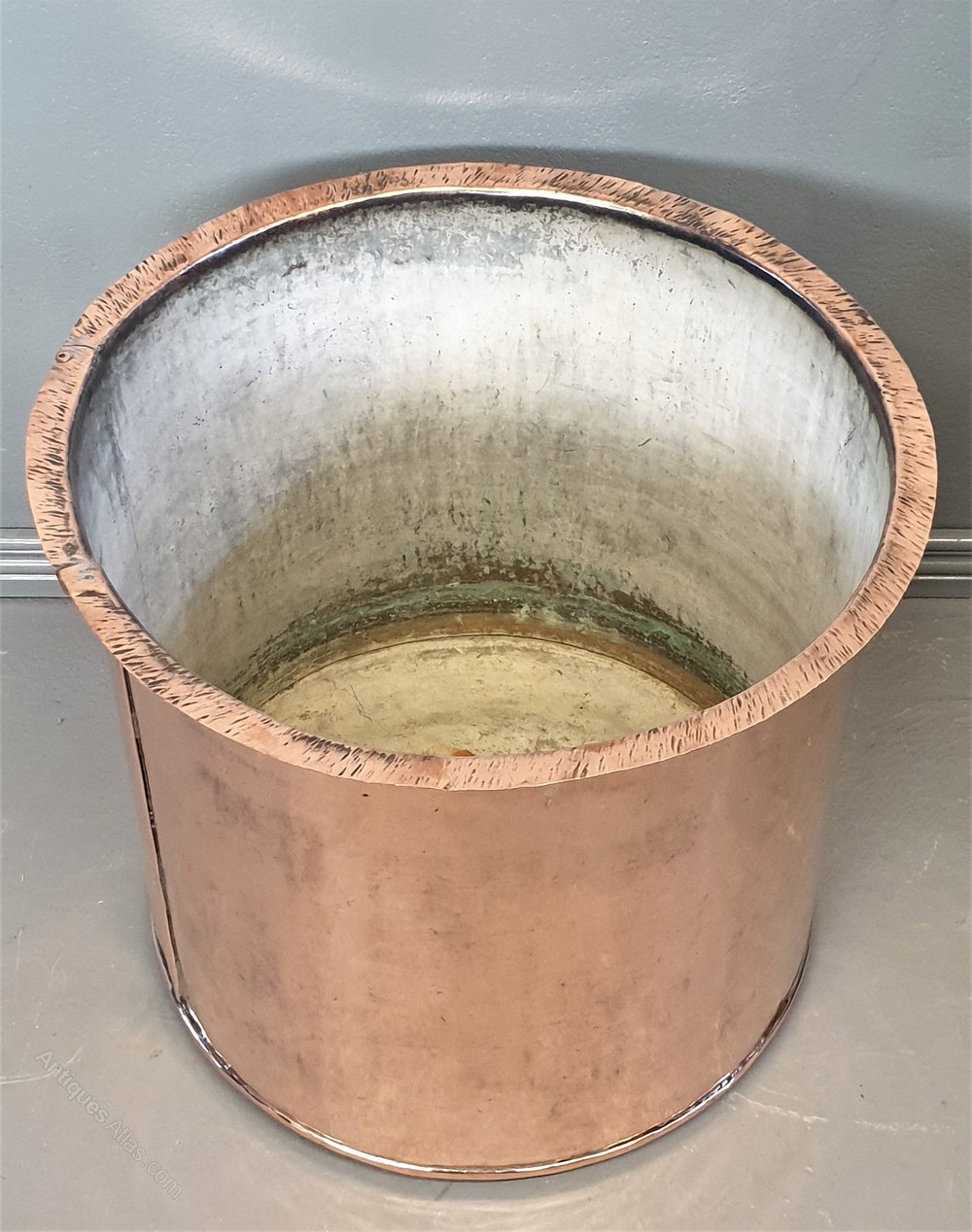 Antiques Atlas - Large Copper Log / Peat Bin