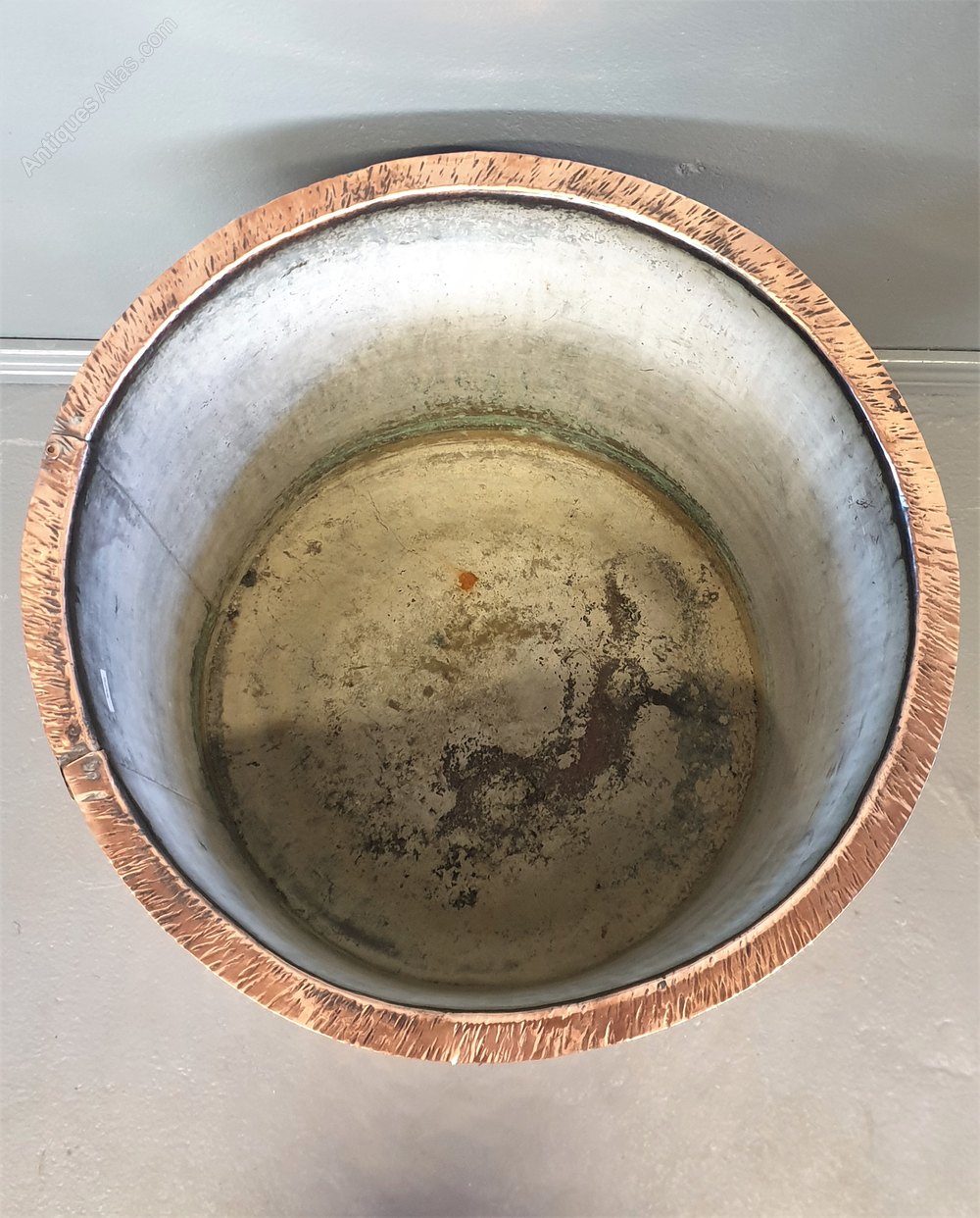 Antiques Atlas - Large Copper Log / Peat Bin