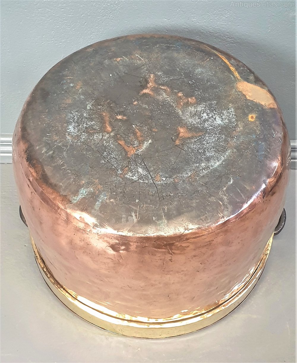 Antiques Atlas - Victorian Copper Peat / Log Bucket