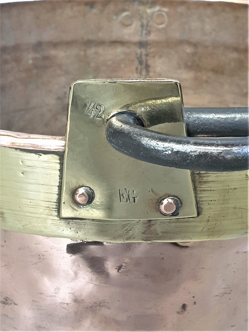 Antiques Atlas - Victorian Copper Peat / Log Bucket