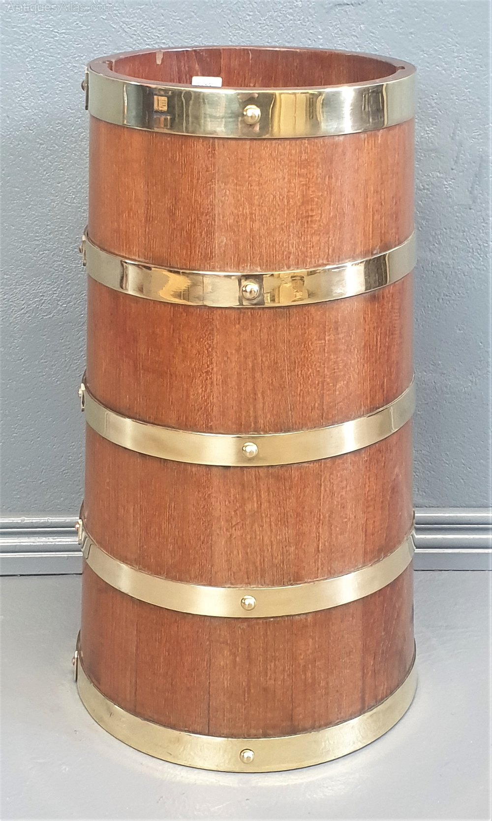 Victorian Oak & Brass Bound Stick Barrel - Antiques Atlas