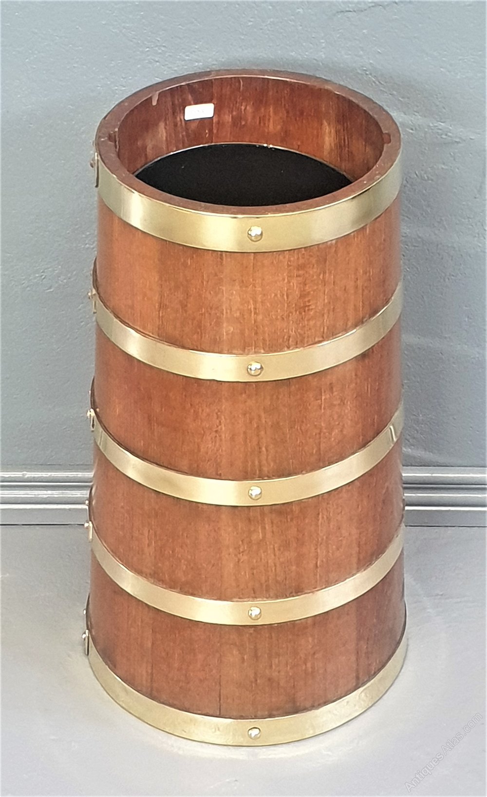 Victorian Oak & Brass Bound Stick Barrel - Antiques Atlas