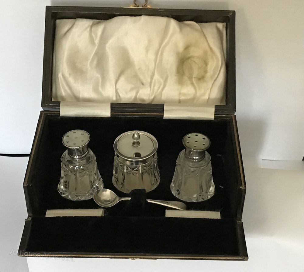 Antiques Atlas - Leather Boxed Condiment Set 1928