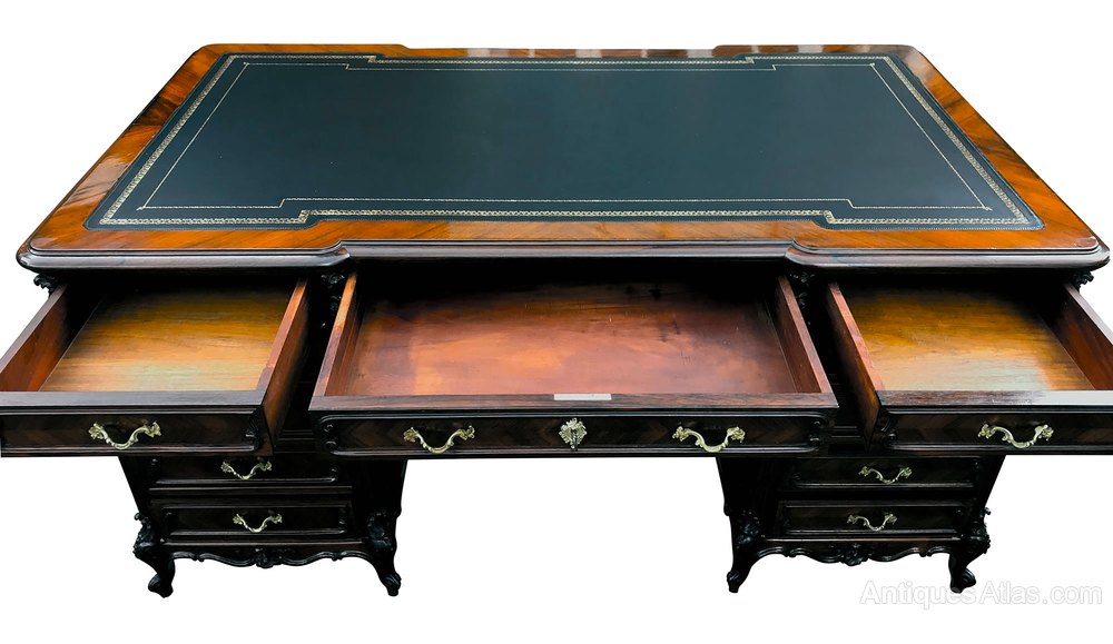 Large Antique French Rosewood Carved Desk - Antiques Atlas