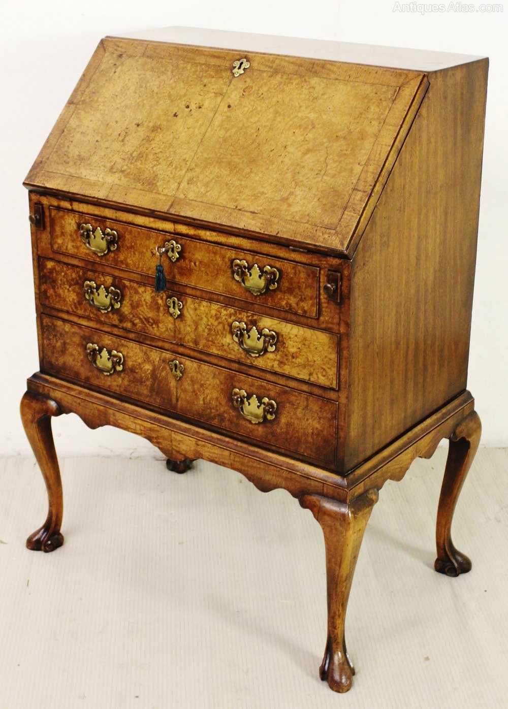 Burr Walnut Bureau - Antiques Atlas