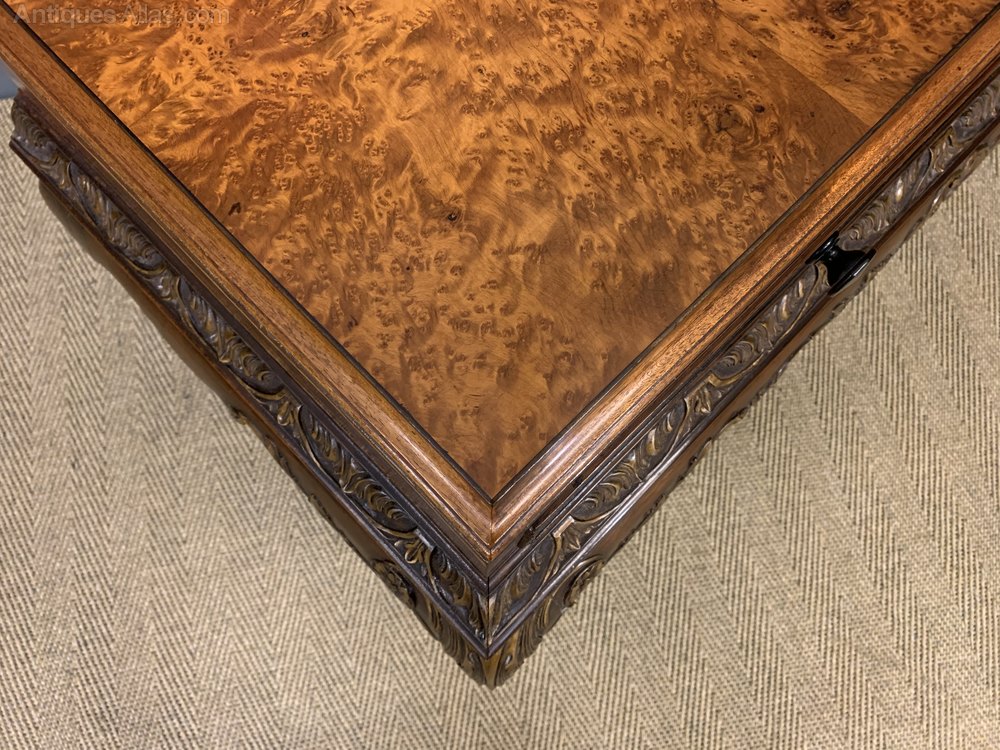 Burr Walnut Side Table - Antiques Atlas
